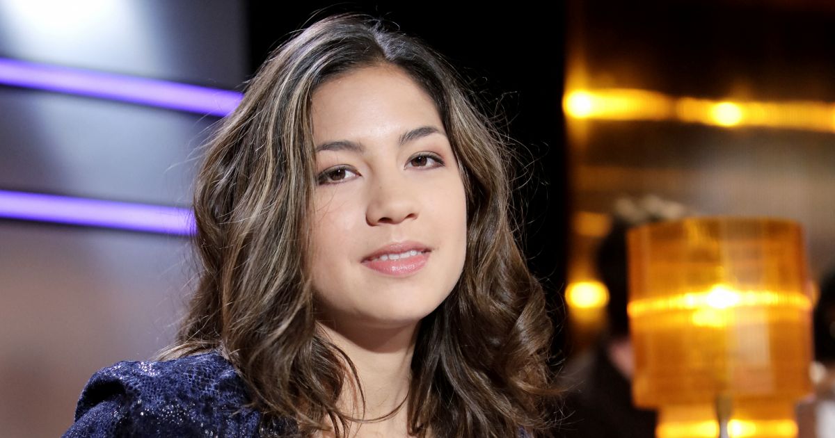 Portrait de Line Papin. - Purepeople