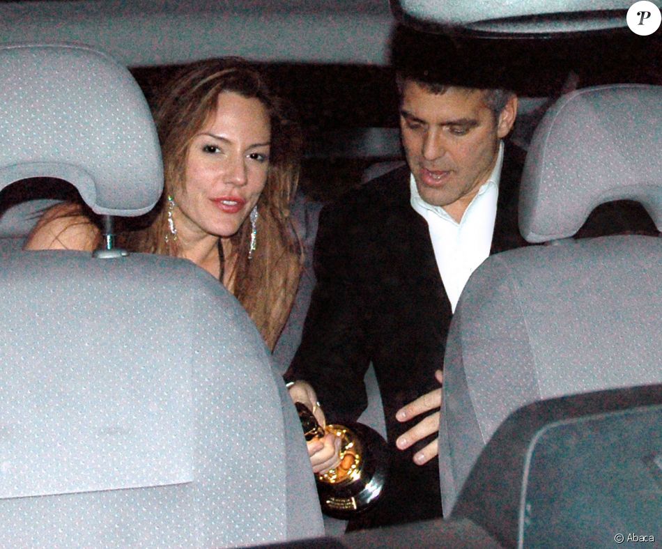 George Clooney et Krista Allen à Los Angeles en 2006 - Purepeople