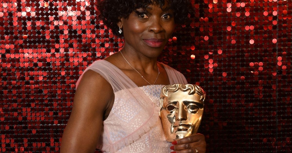 Rakie Ayola - Press Room de la cérémonie des British Academy Film ...