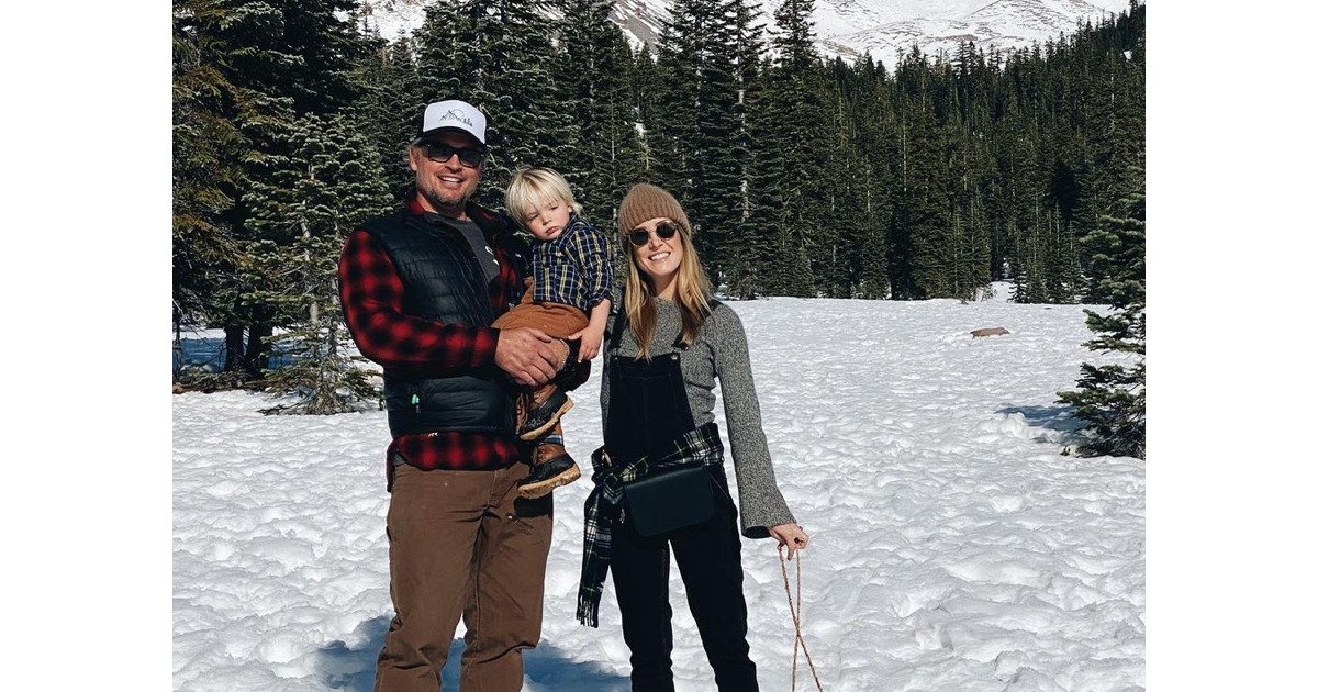 Tom Welling, son épouse Jessica Rose Lee Welling et leur fils Thomson ...