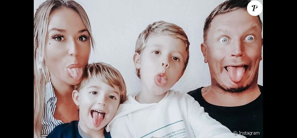 Benjamin Machet Avec Sarah Et Leurs Fils Damian Et Tao Le 30 Novembre