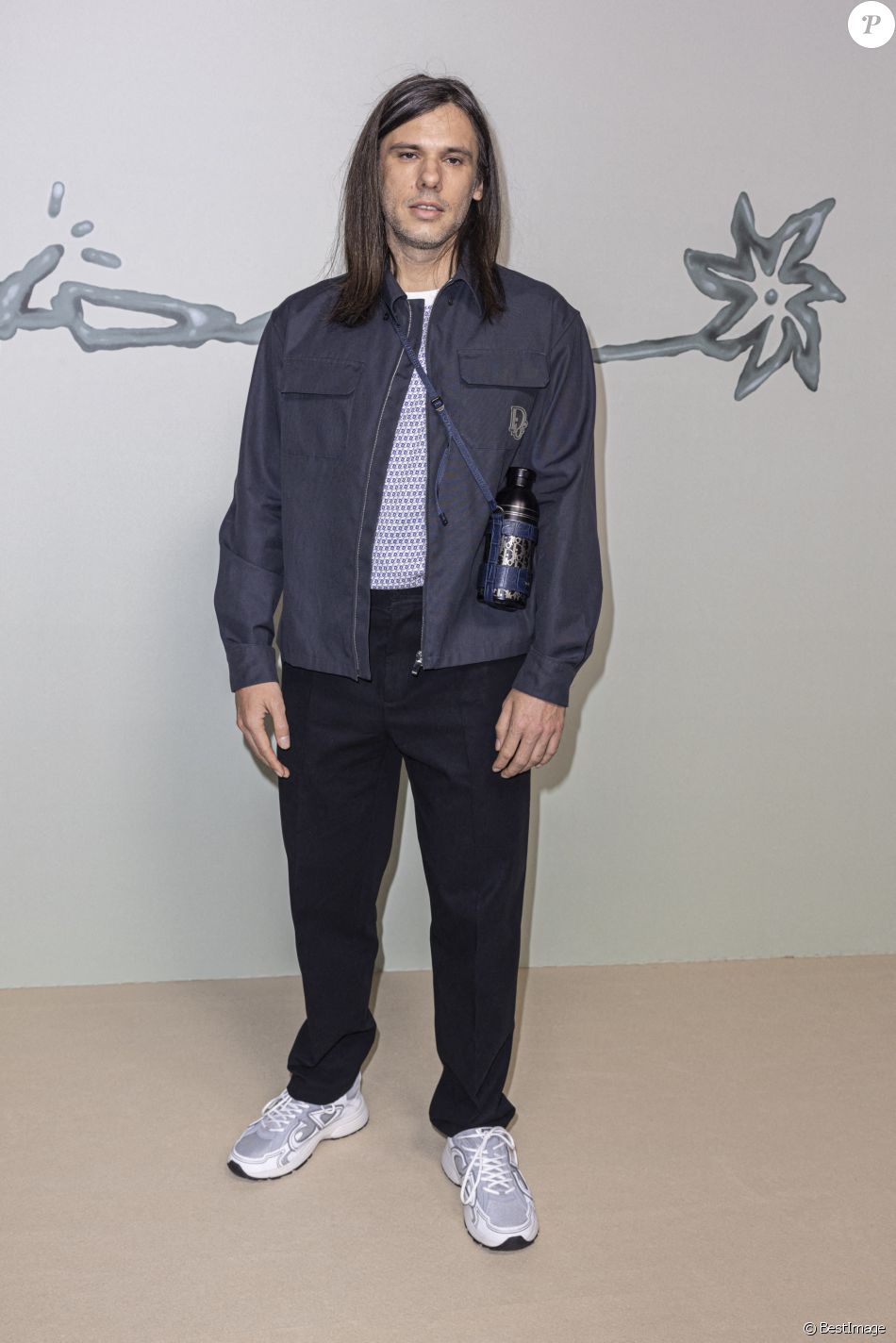 Orelsan au photocall du défilé de mode masculine prêt-à-porter ...