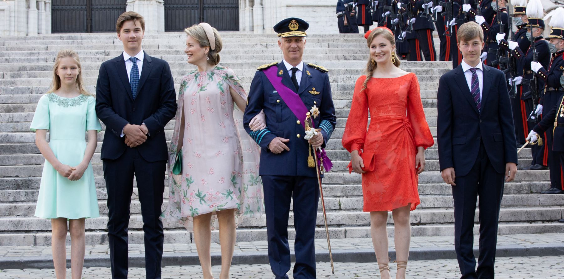 Philippe et Mathilde de Belgique en famille : une Fête nationale ...