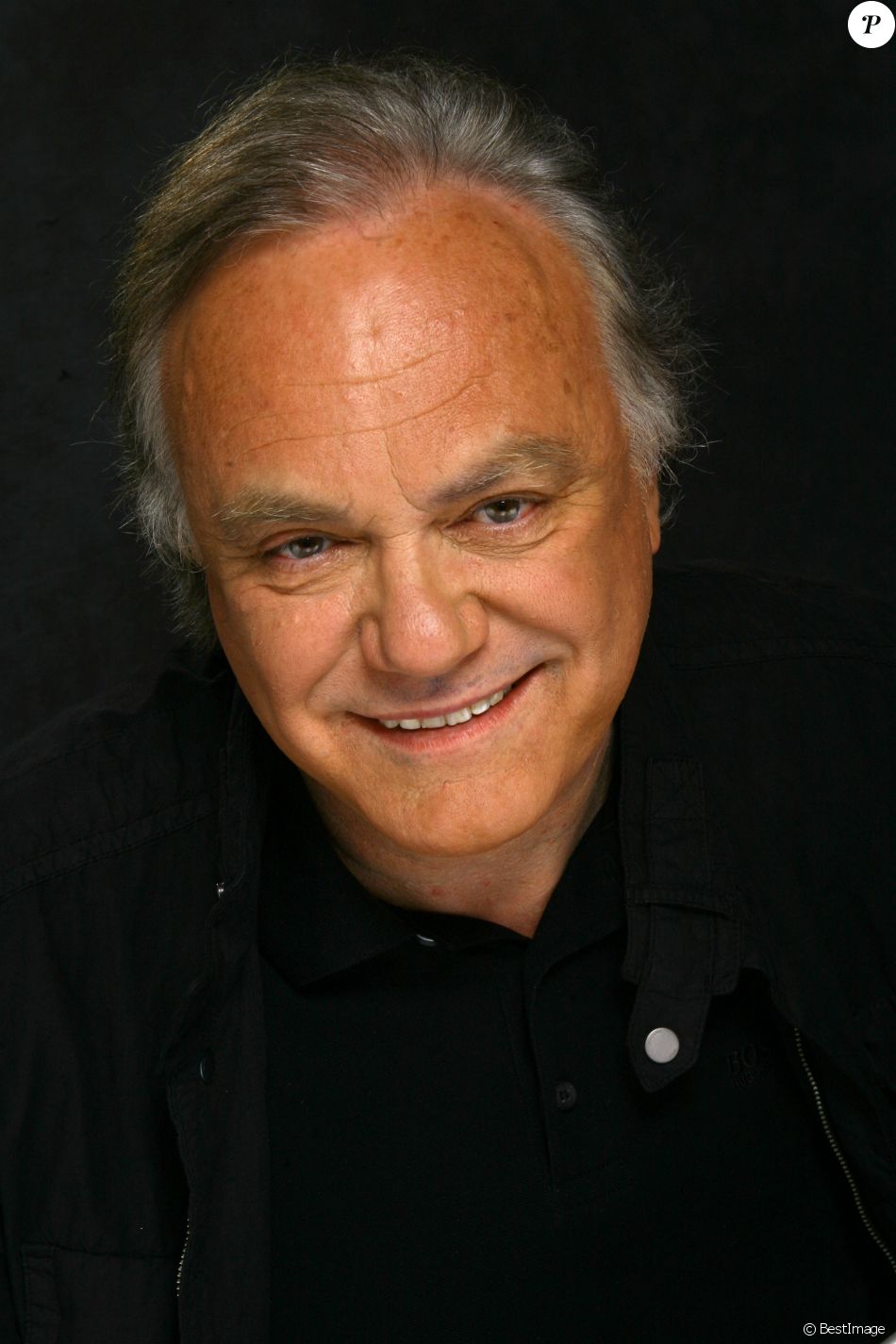 Laurent Cabrol quitte lui aussi Europe 1, "avec arrangement financier à ...