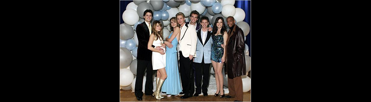 Photo : Les Frères Scott : Photo Antwon Tanner, Bethany Joy Lenz, Chad ...