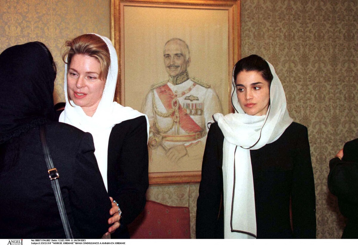 Photo : Rania de Jordanie et la reine mère Noor en 1999 - Purepeople