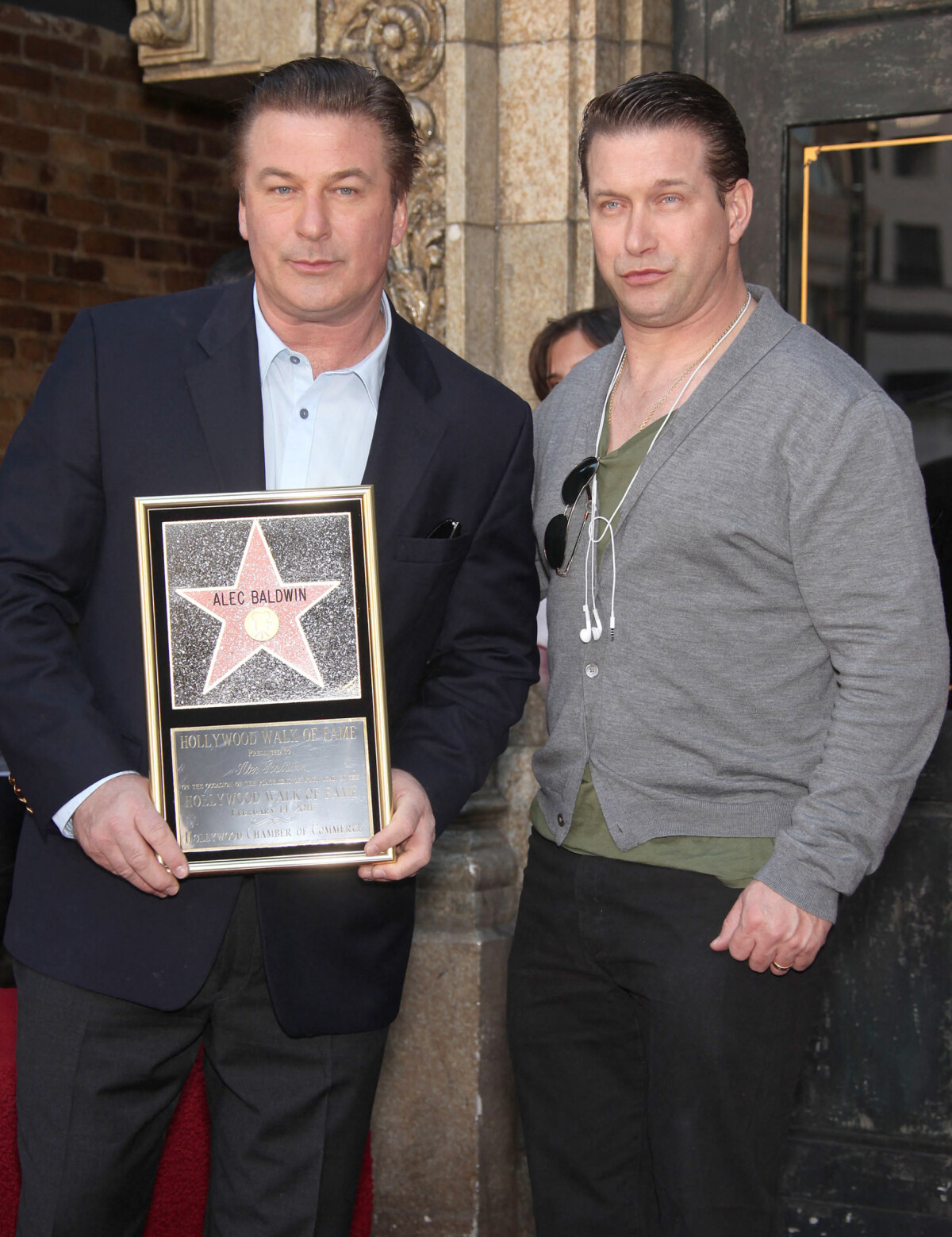 Photo : Alec et Stephen Baldwin sur le Walk of fame de Los Angeles ...