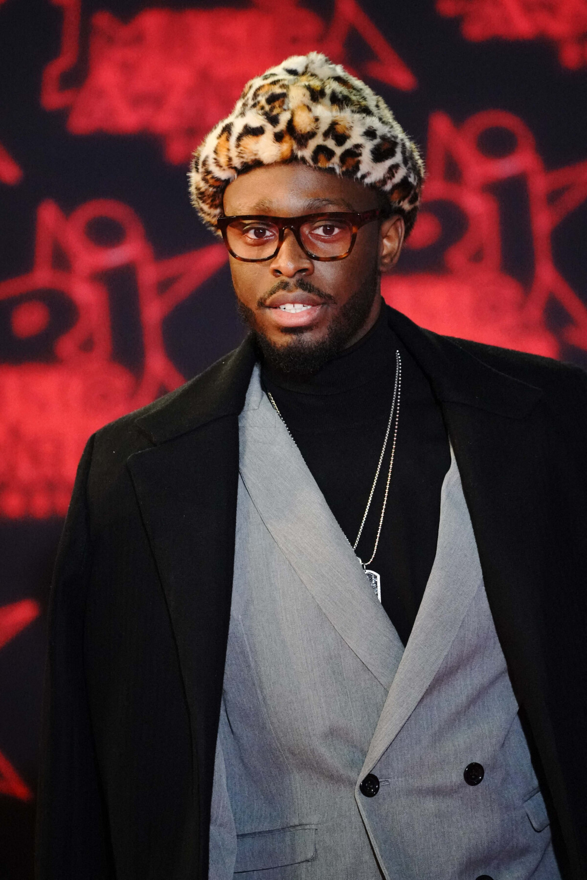 Photo : Dadju - 23e édition des NRJ Music Awards au Palais des ...