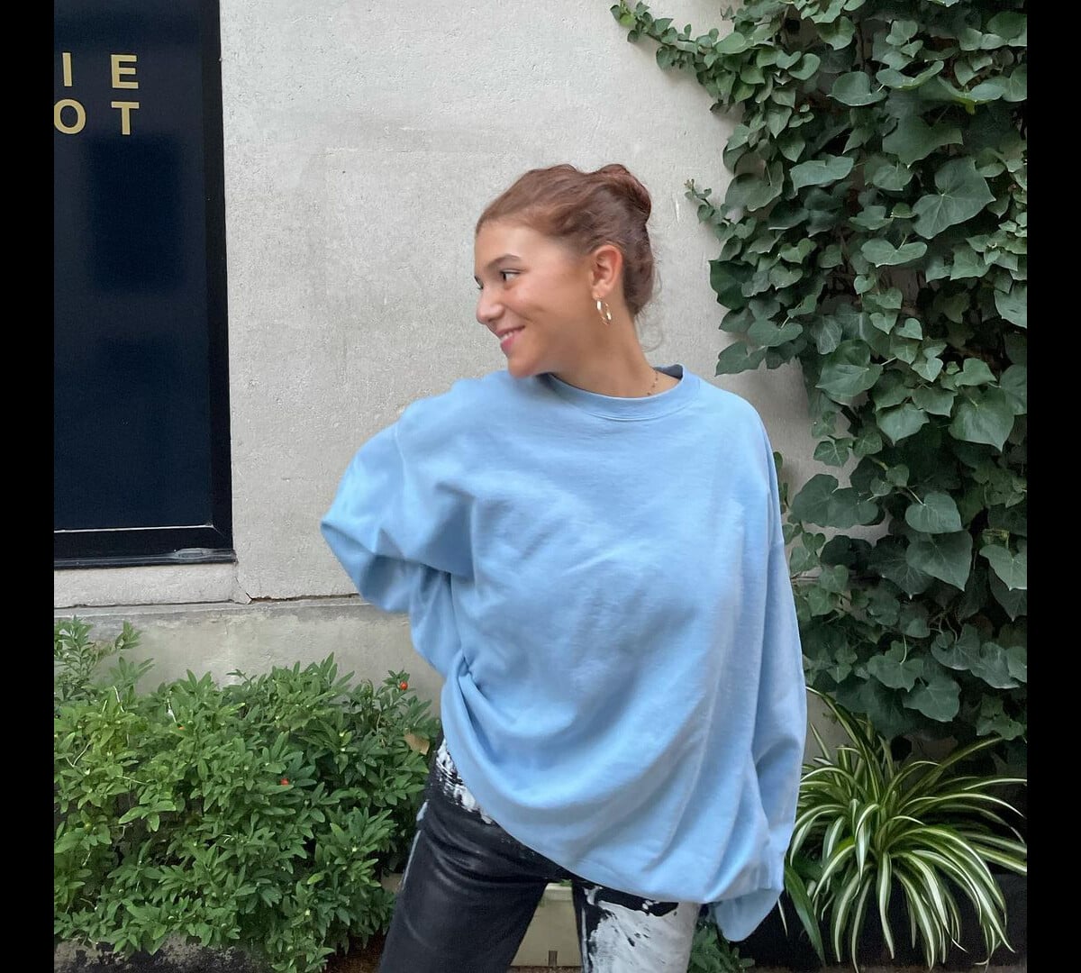 Photo : Nina, la fille de Calogero, sur Instagram. Le 15 septembre 2021 ...