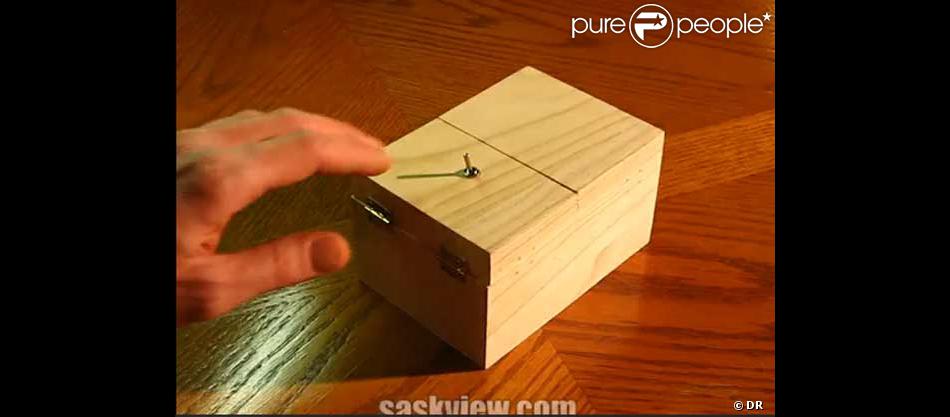 La boîte la plus inutile du monde - Purepeople La boîte la plus inutile du monde - Purepeople