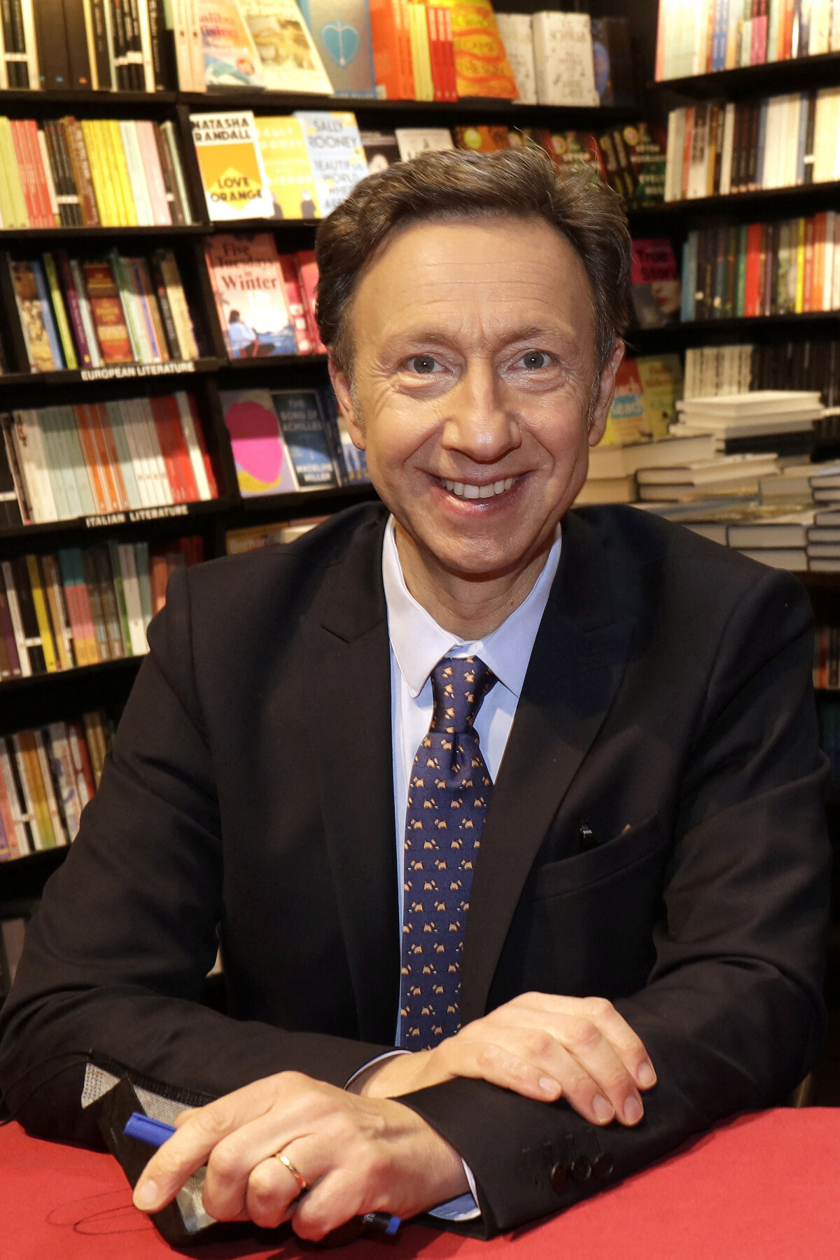 Photo : Stéphane Bern - Dédicace de S.Bern et S.A.R. La Grande ...