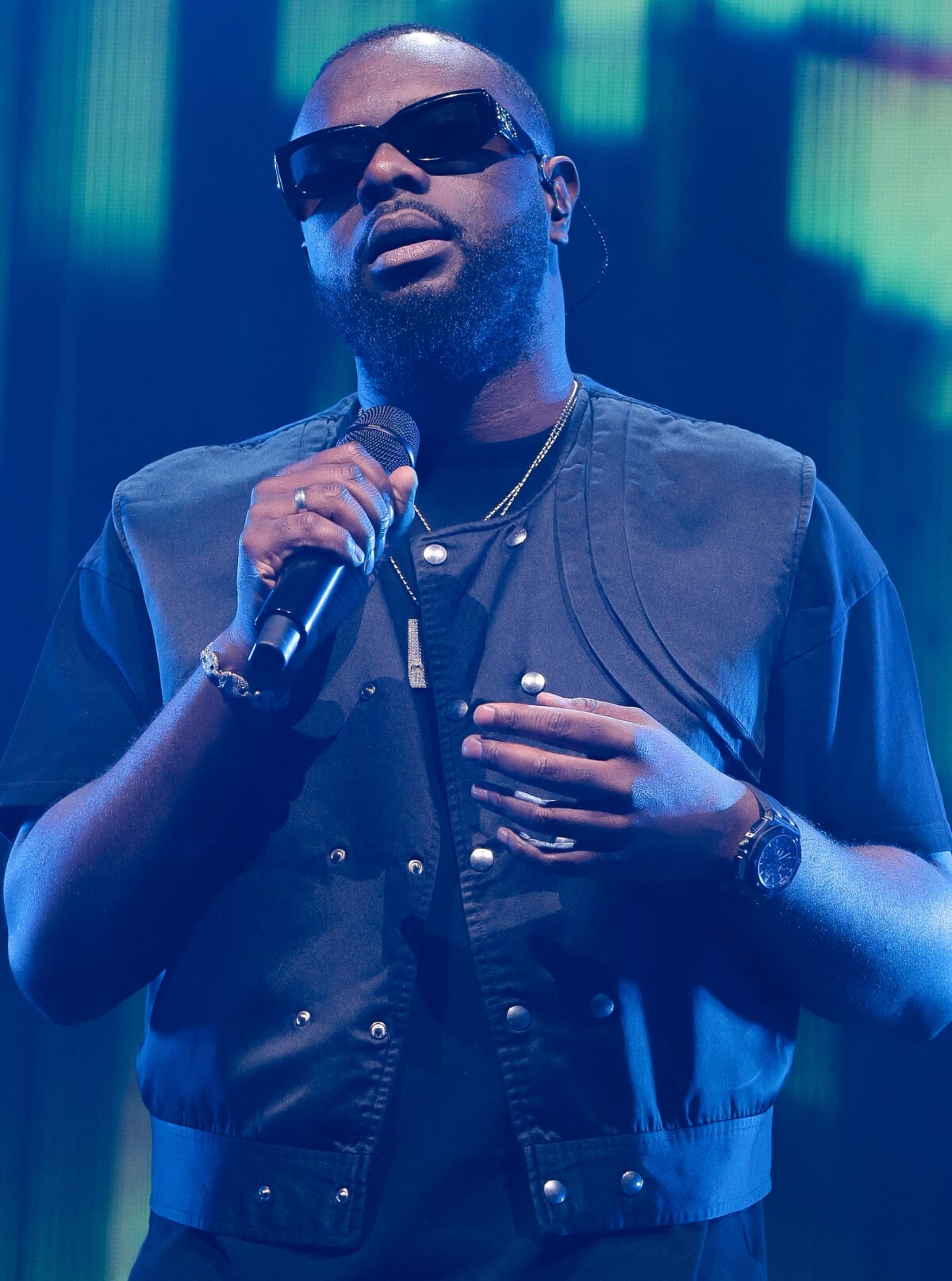 Photo : Exclusif - Gims fête ses dix ans de carrière avec sa tournée ...
