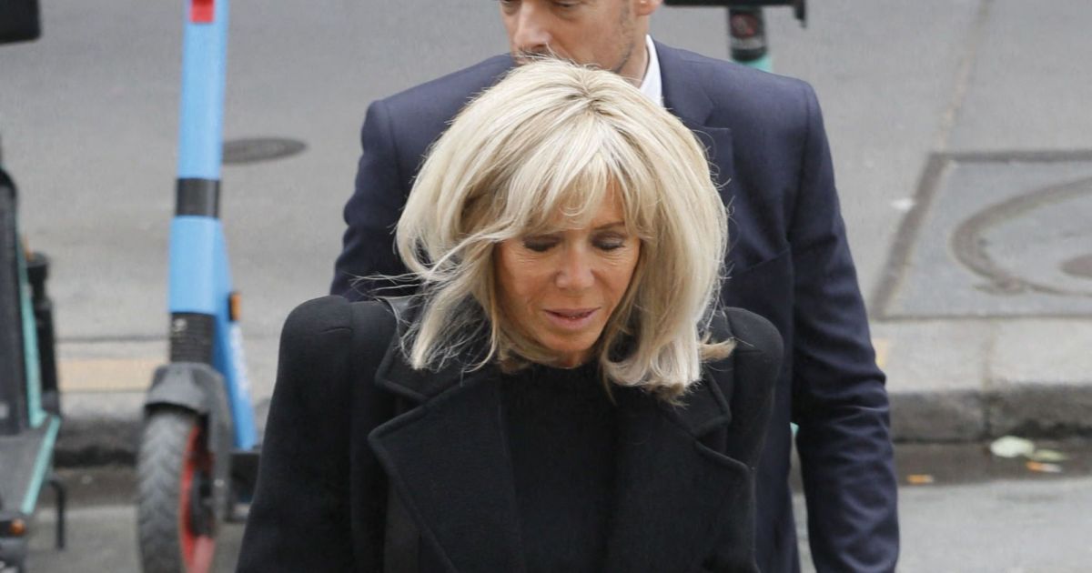 Exclusif - La première dame Brigitte Macron - Obsèques du pianiste ...
