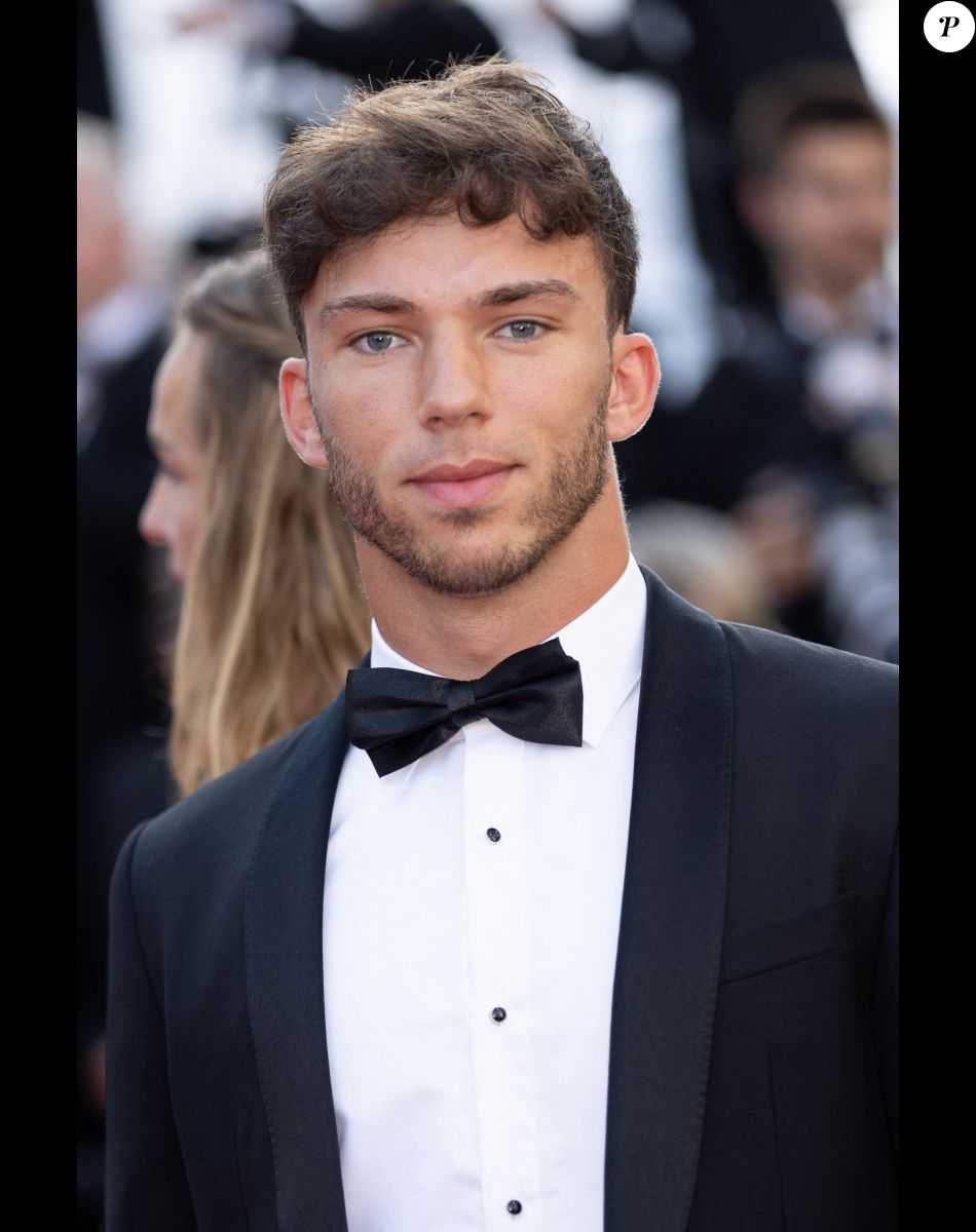 Festival de Cannes : Pierre Gasly très chic pour une montée des marches ...