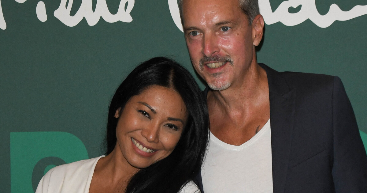 Anggun : Dîner en amoureux, coucher de soleil et selfie romantique avec ...
