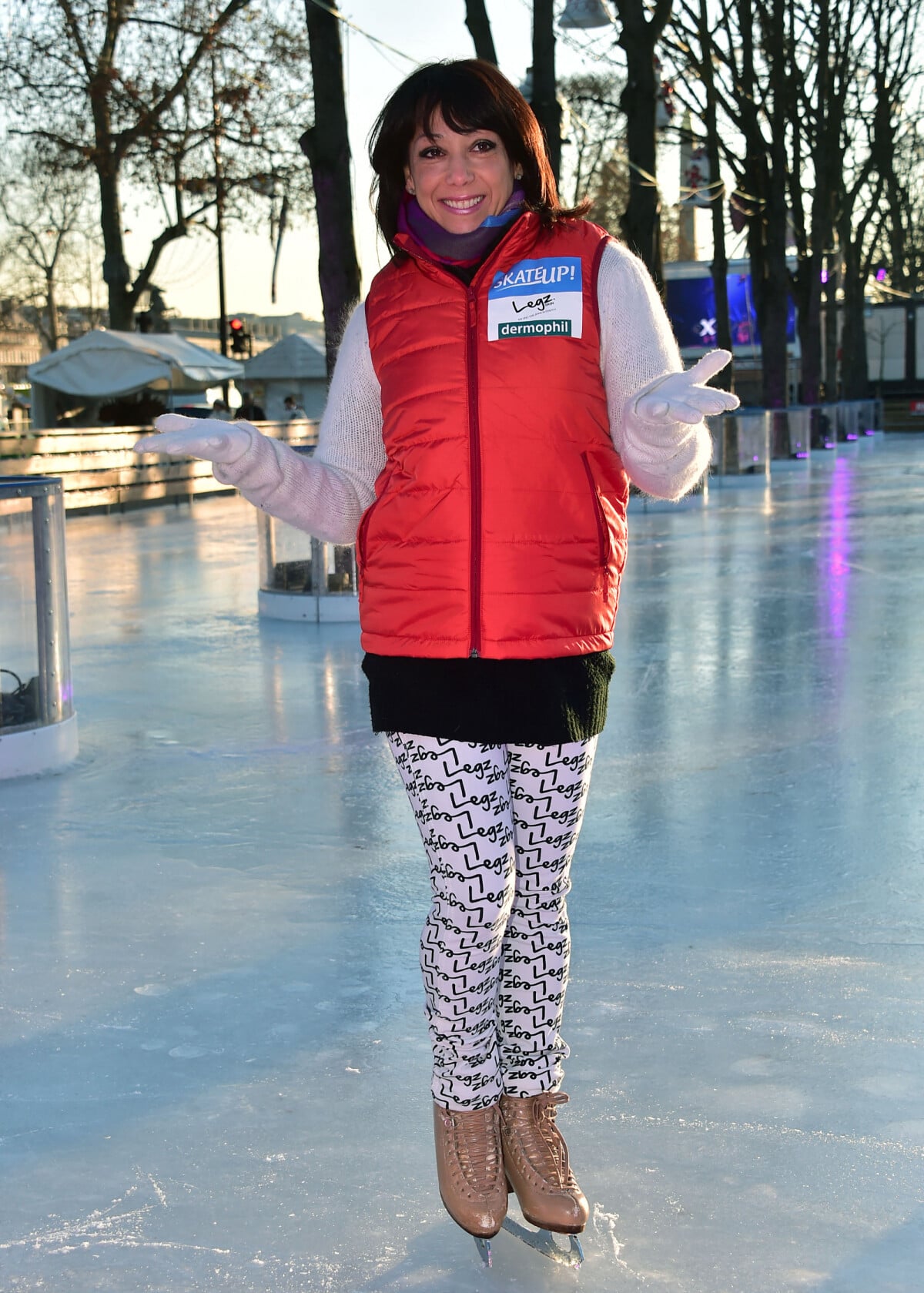 Photo : Sarah Abitbol anime une séance de Ice Fitness sur la patinoire ...