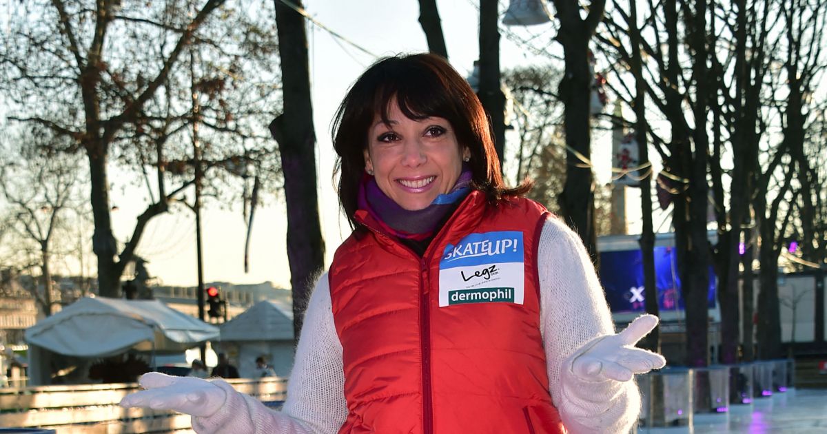 Sarah Abitbol anime une séance de Ice Fitness sur la patinoire de Noël ...