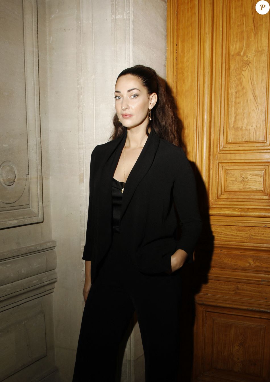 Sheryfa Luna - Showcase du spectacle La Voie des Femmes à la mairie du ...