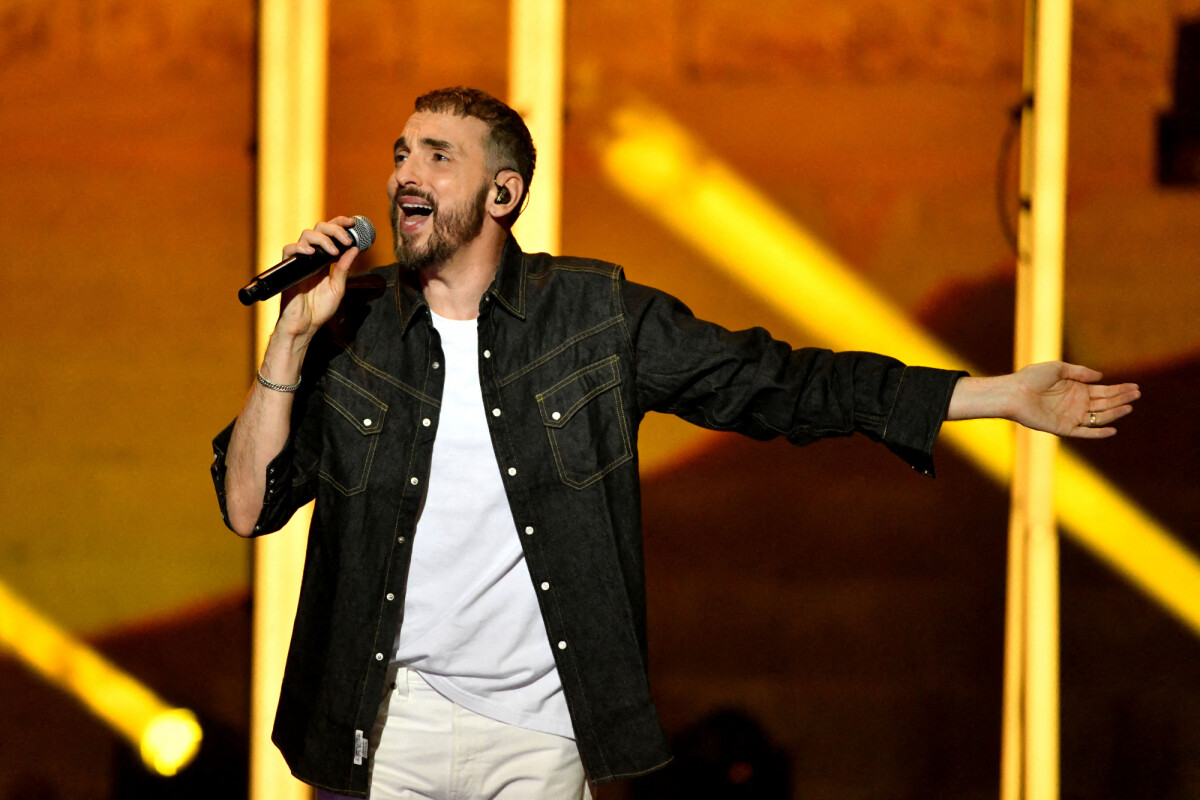 Photo : Exclusif - Christophe Willem durant l'enregistrement de l ... Photo : Exclusif - Christophe Willem durant l'enregistrement de l ...