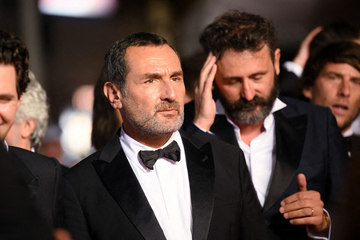 Photo : Gilles Lellouche - Montée des marches du film " Fumer Fait ...