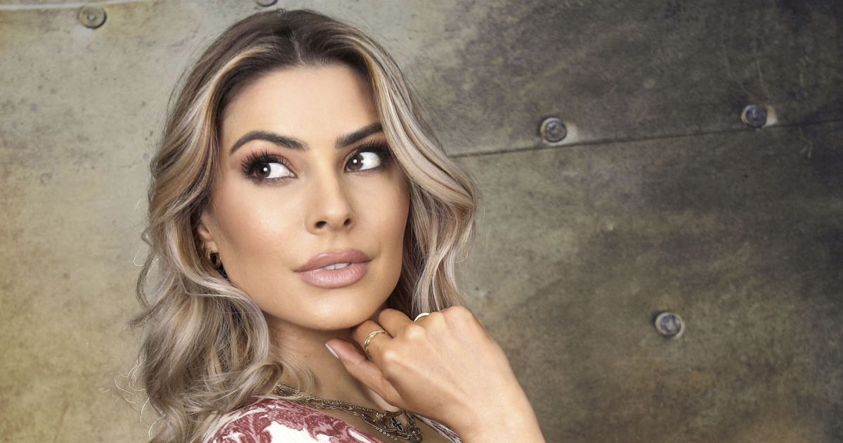 Portrait de Candice Pascal lors de l'enregistrement de l'émission Chez ...