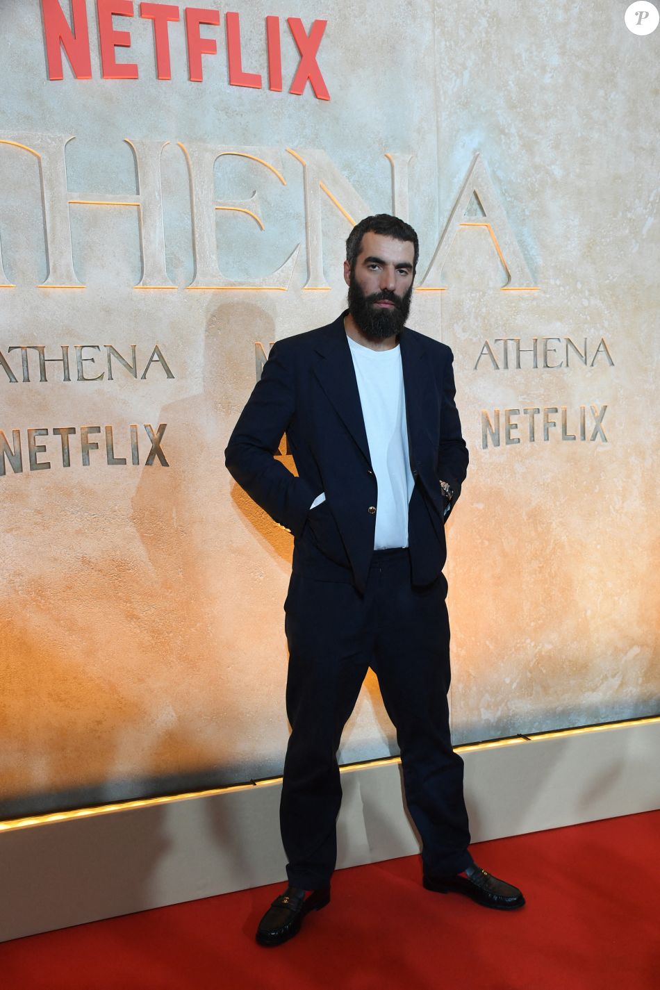 Le réalisateur Romain Gavras - Avant-première du film Athena à la salle ...