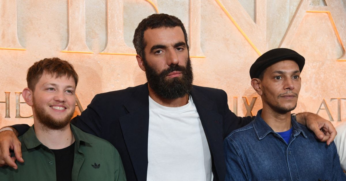 Anthony Bajon, Romain Gavras, Ouassini Embarek - Avant-première du film ...