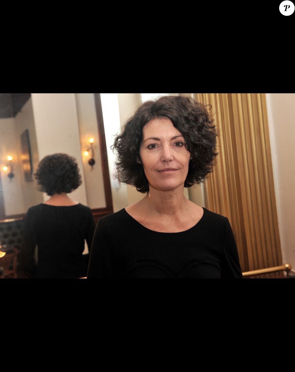 Philippe Caroit séparé de Caroline Tresca : l'animatrice, mère de ses ...