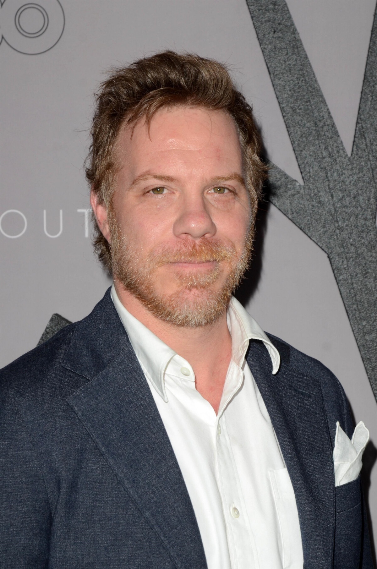 Photo : Marc Menchaca assiste à la projection de la série "The Outsider ...