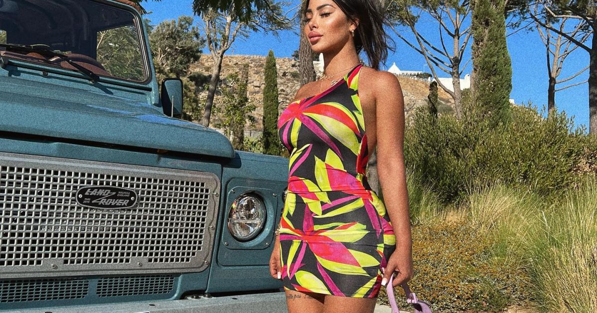 Maëva Ghennam - Purepeople