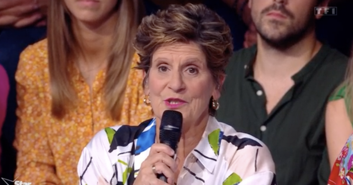 Laure Balon, la professeure d'expression scénique, lors du prime de la ...