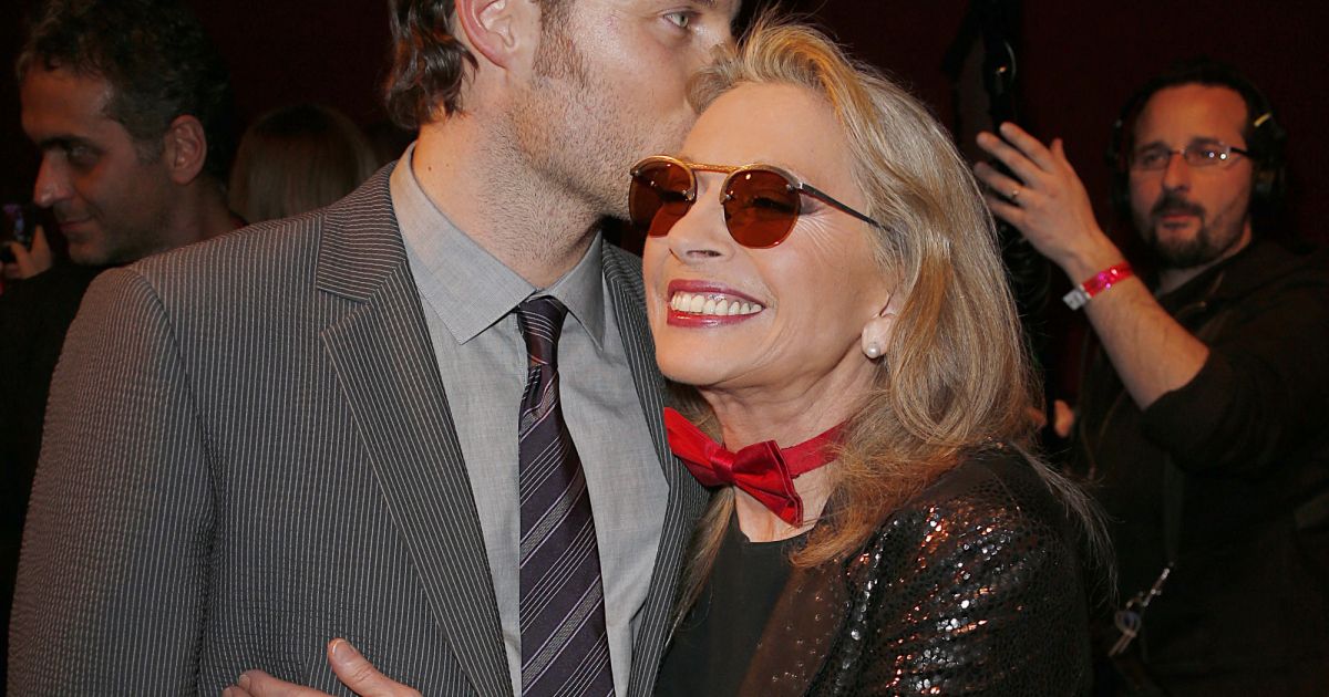 Véronique Sanson et son fils Christopher Stills - 28e Victoires de la ...