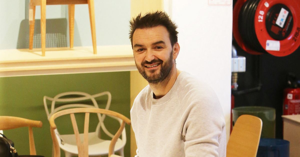 Exclusif - Cyril Lignac dédicace son livre Saisons à Paris le 7 ...