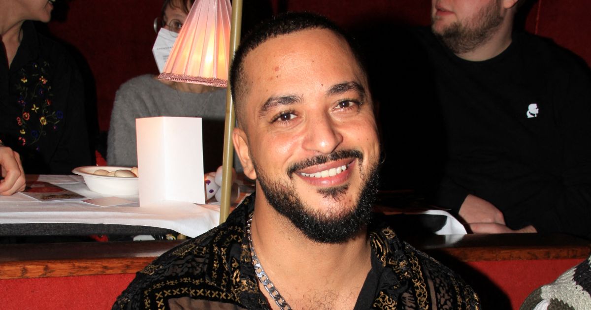 Slimane - Spectacle transformiste au club La Nouvelle Eve à Paris le 10 mars 2022. © Baldini ...