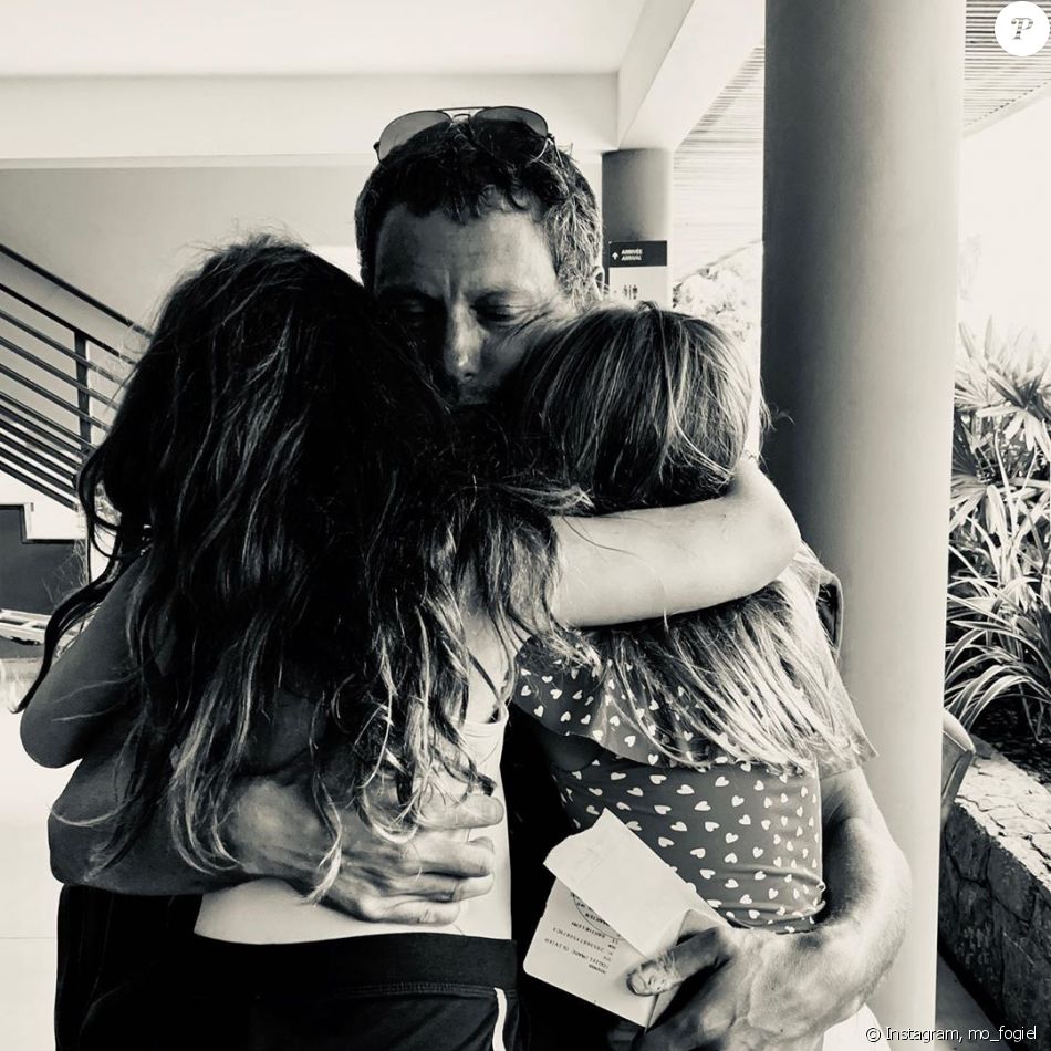Marc-Olivier Fogiel avec ses filles Mila et Lily. Instagram, le 17 août ...