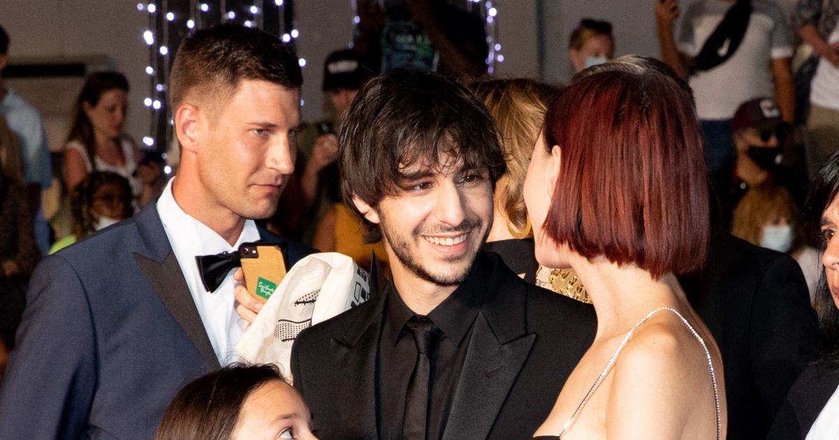 Alice, Ben et Joe Attal (les enfants de Charlotte Gainsbourg) - Montée des marches du film Jane ...