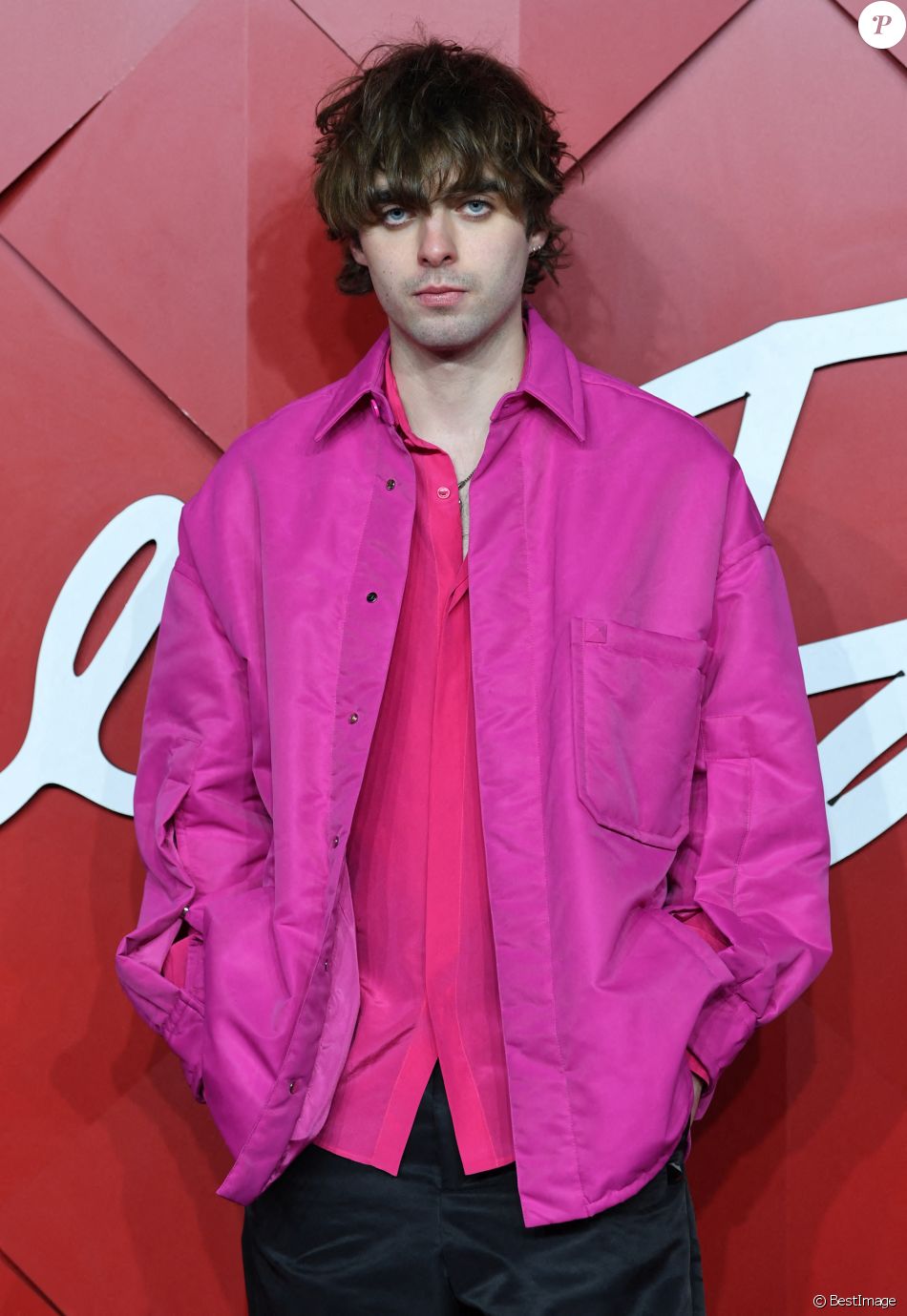 Lennon Gallagher au photocall de la soirée des British Fashion Awards ...