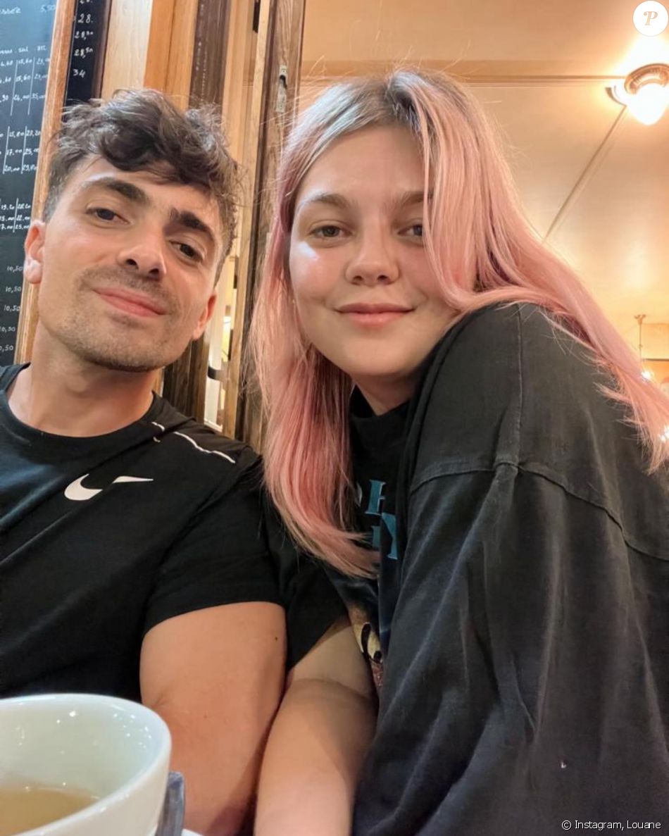 Louane et son compagnon Florian Rossi sur Instagram. Le 1er janvier ...