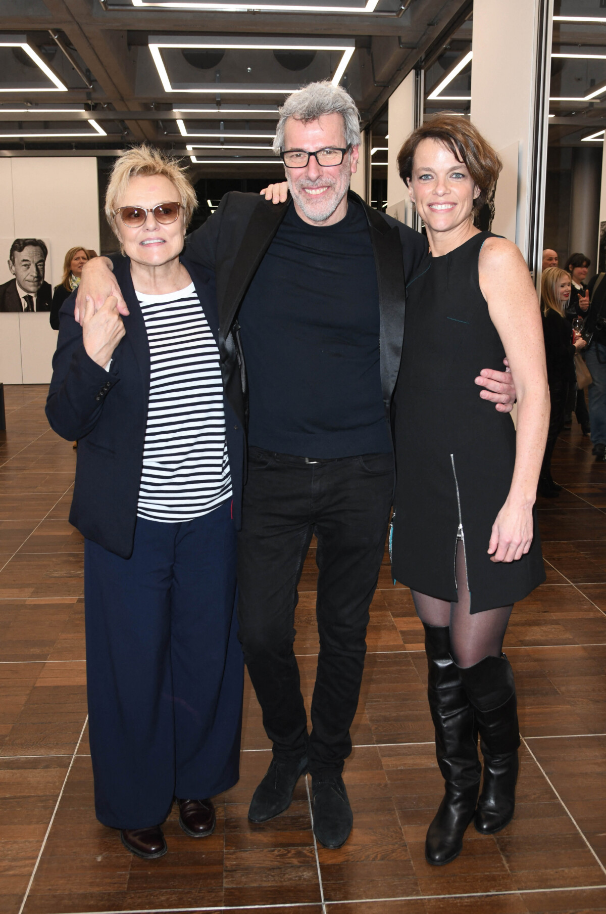 Photo : Muriel Robin, Stéphane de Bourgies et Anne Le Nen - Vernissage ...