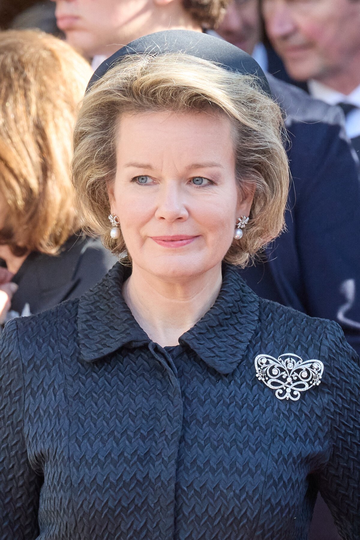 Photo : La reine Mathilde de Belgique - Sorties des obsèques du roi ...