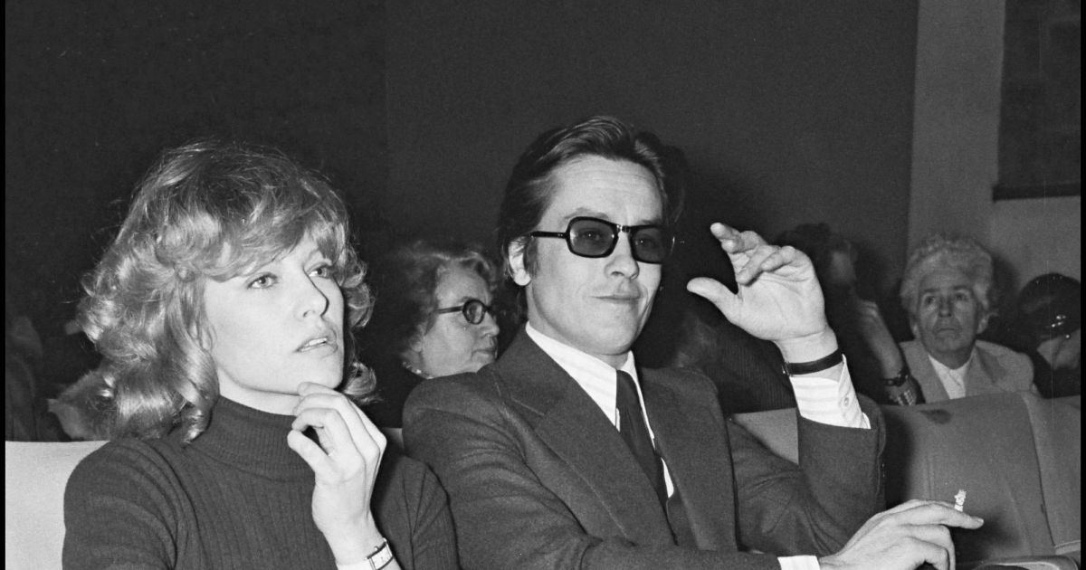 Archives : Alain Delon et sa femme Nathalie en 1971 - Purepeople
