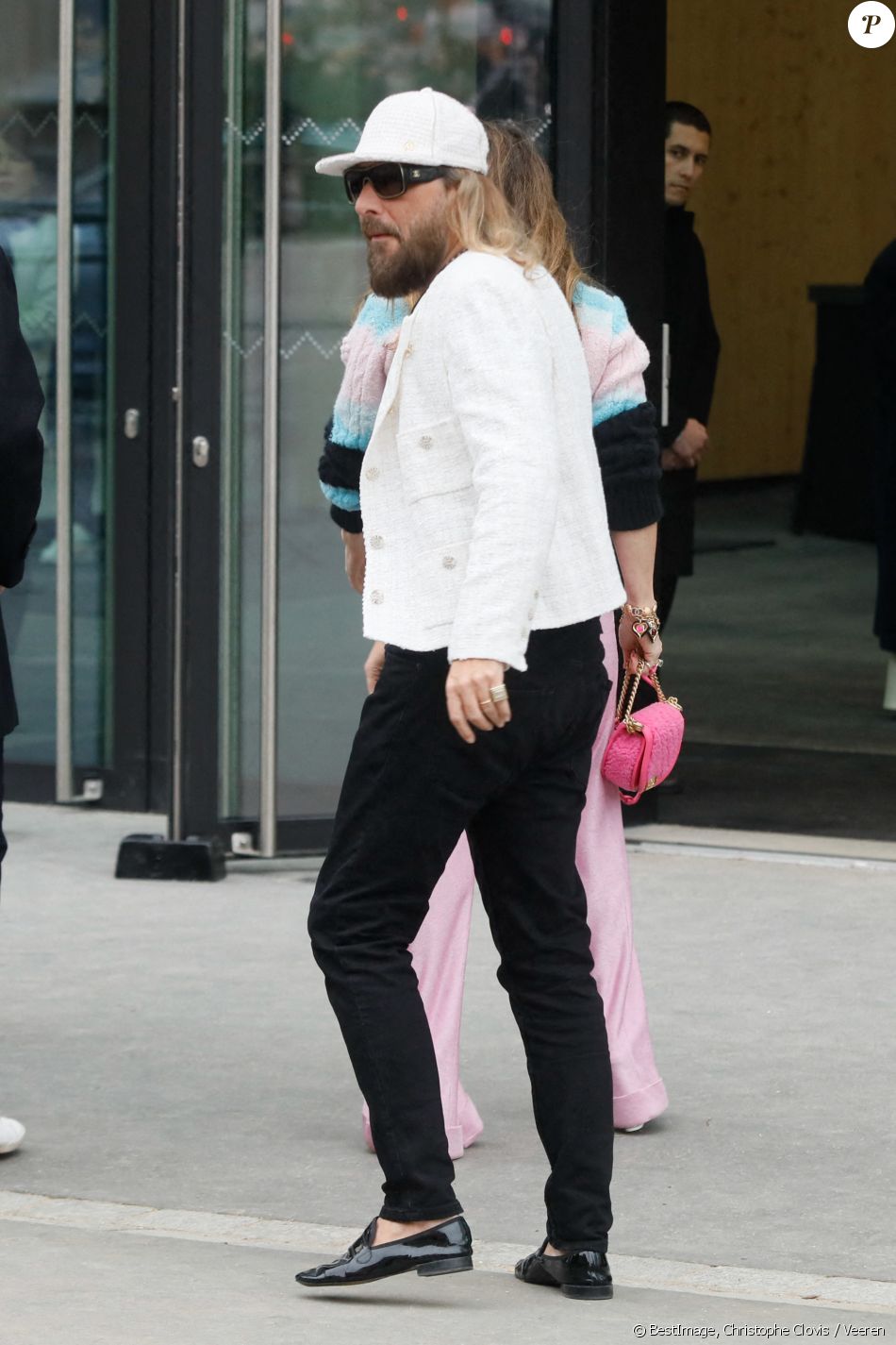 Sébastien Tellier - Défilé Chanel Haute Couture printemps/été 2023 lors ...