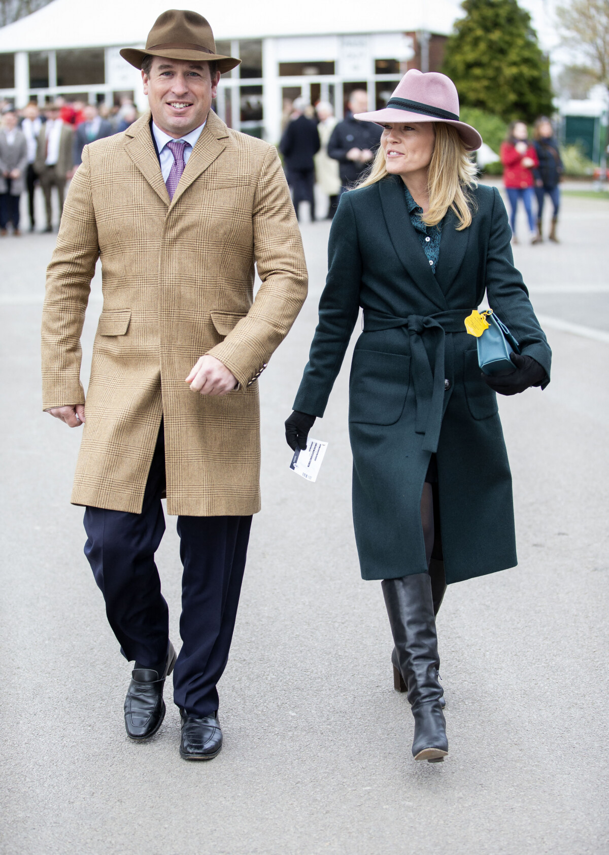 Photo : Peter Phillips, Autumn Phillips arrivent au Festival Cheltenham ...