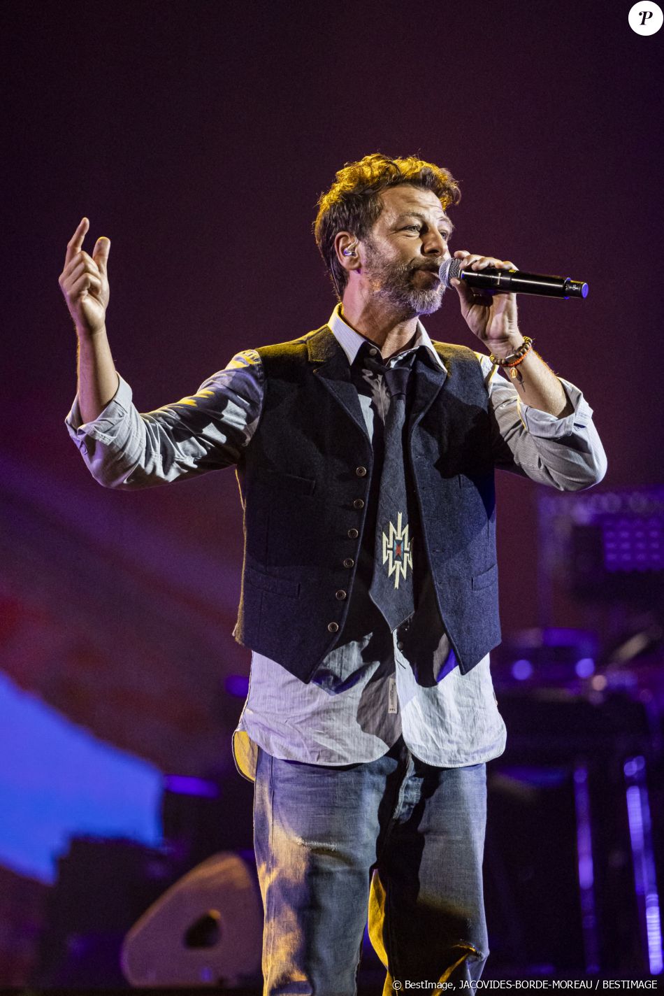 Exclusif - Christophe Maé - Concert hommage à Johnny Hallyday Que je t ...