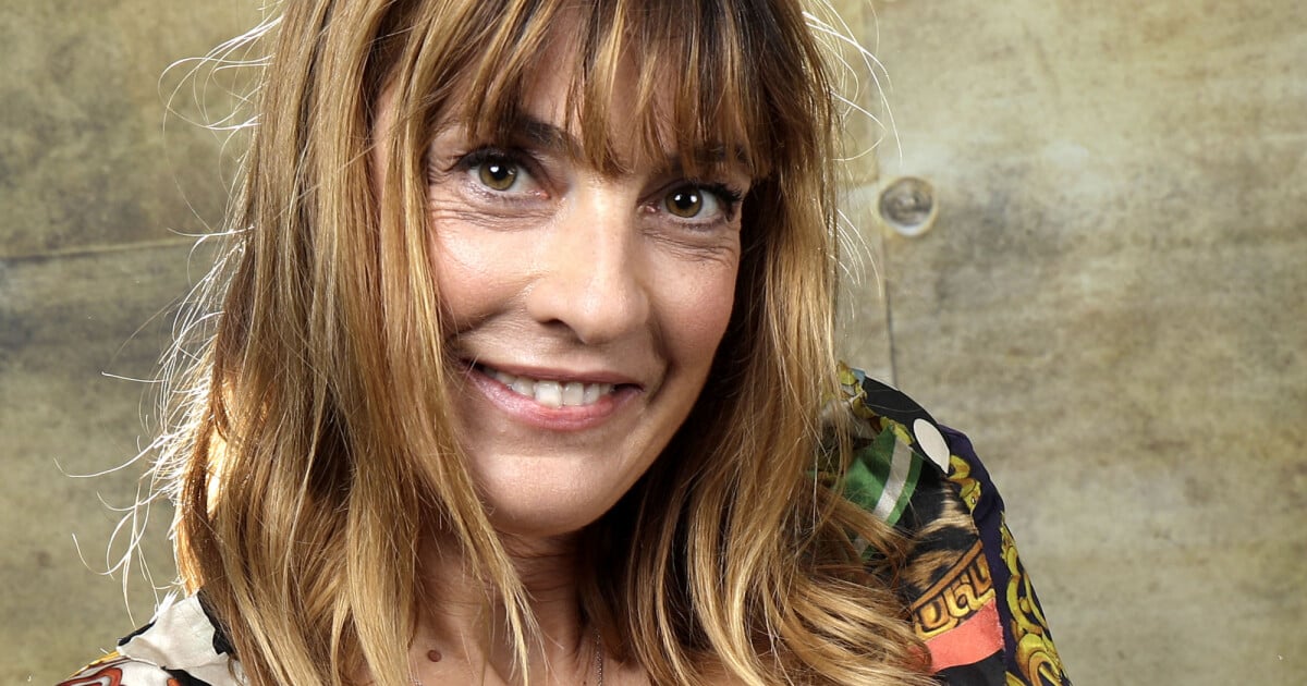 Ève Angeli heureuse à la campagne : son bonheur loin de Paris en ...