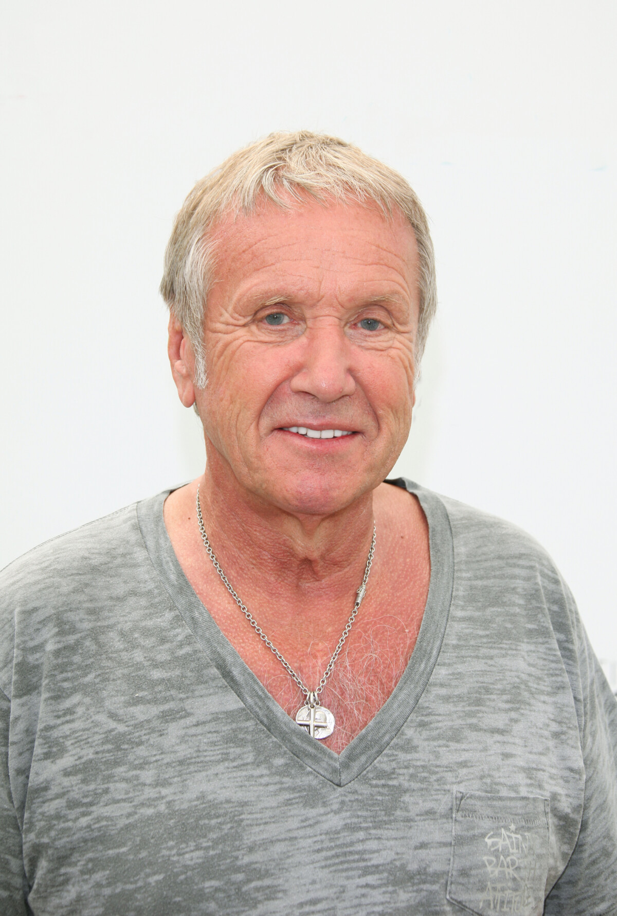 Photo : Archives - Yves Rénier lors du Festival TV de Monaco en Juin ...