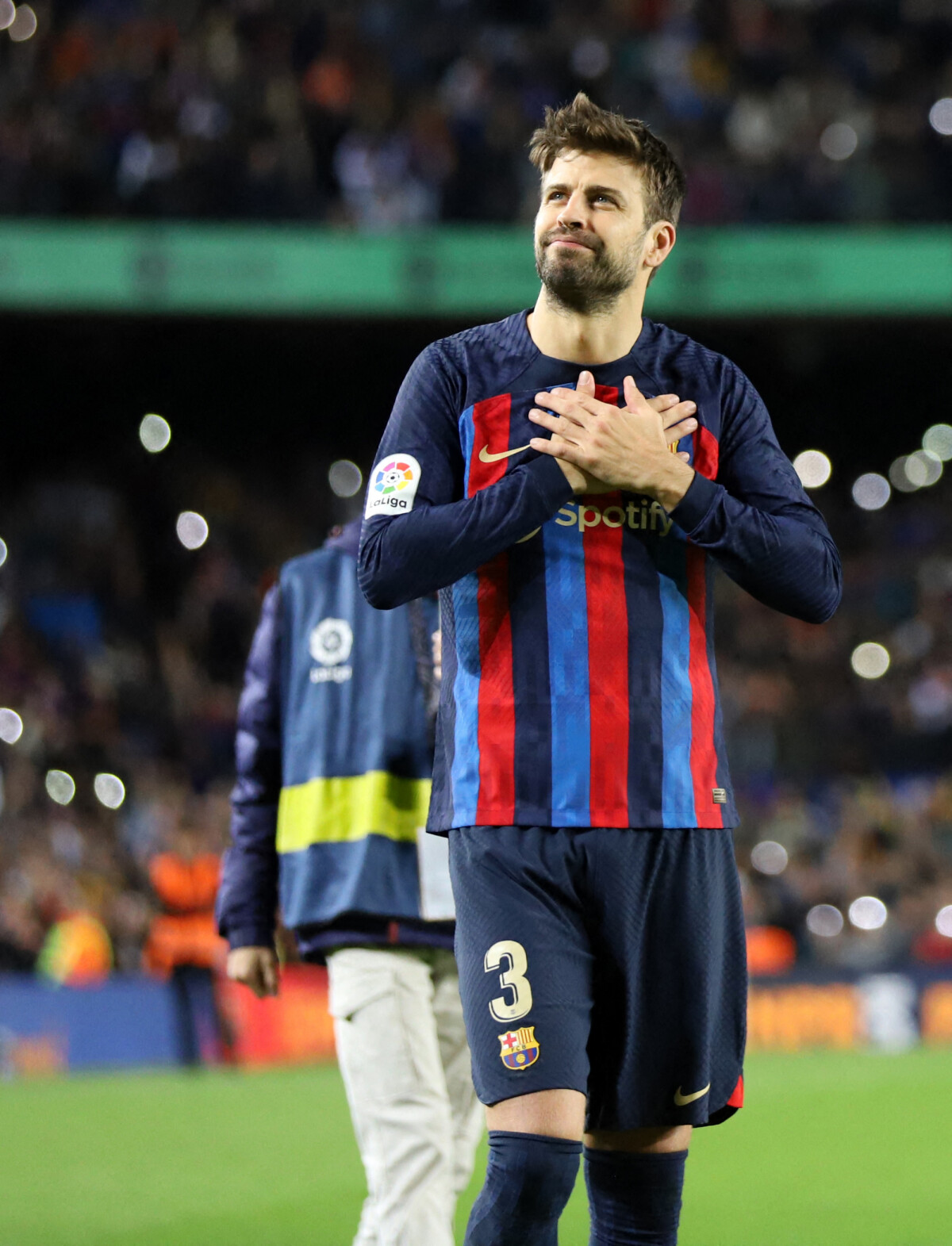 Photo : Gérard Piqué jouant son dernier match au FC Barcelone, avant sa ...