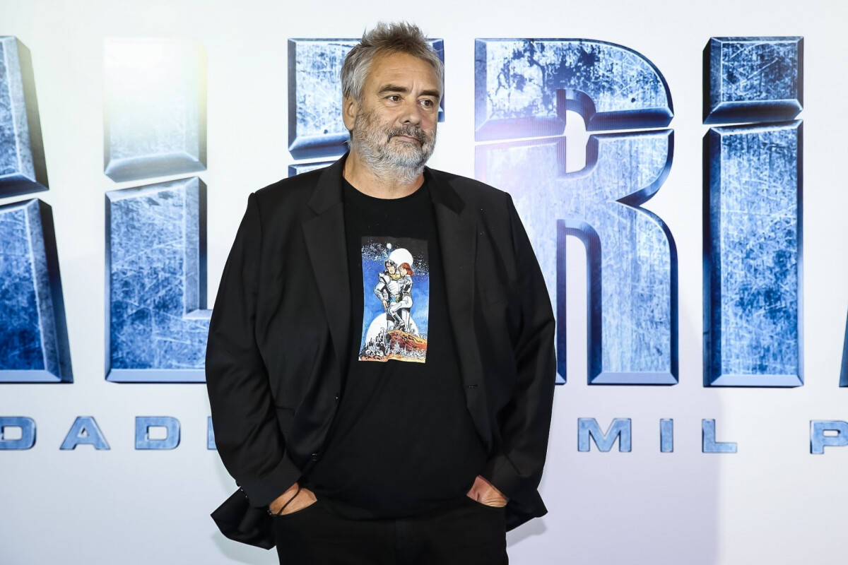 Photo : Luc Besson à la première de "Valerian and the City of a ...
