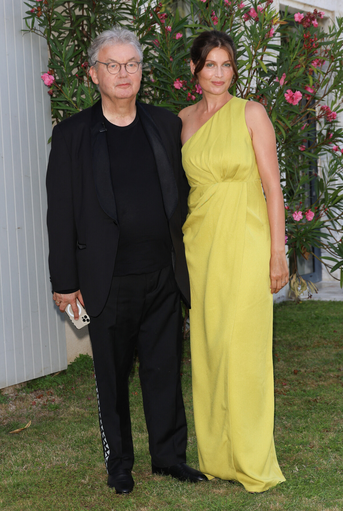 Photo : Dominique Besnehard (fondateur du festival) et Laetitia Casta ...