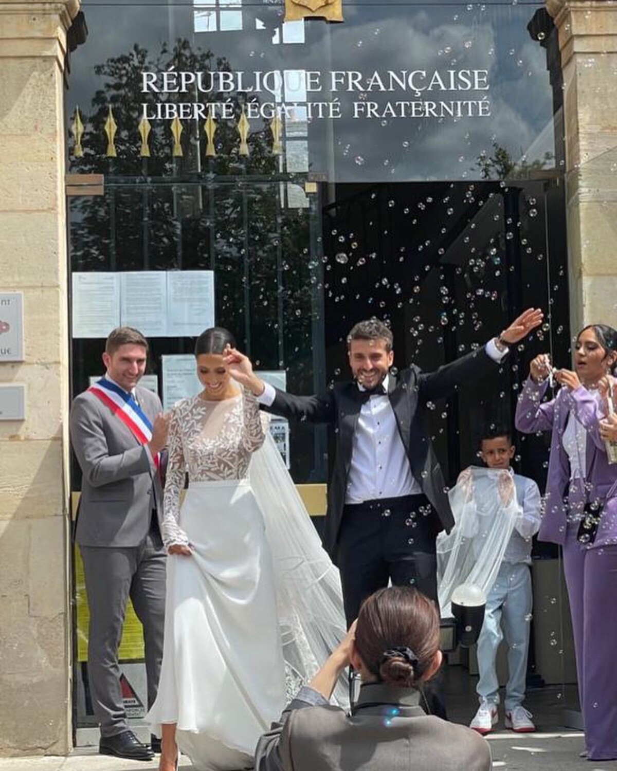 Photo : Le couple s'est même dit "oui" cet été, le 20 juillet 2023 ...